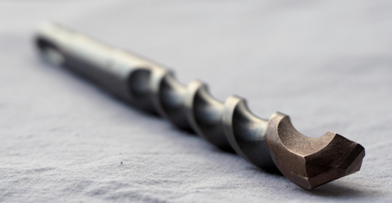 Tipuri de burghie si cum le folosim - Niste Scule